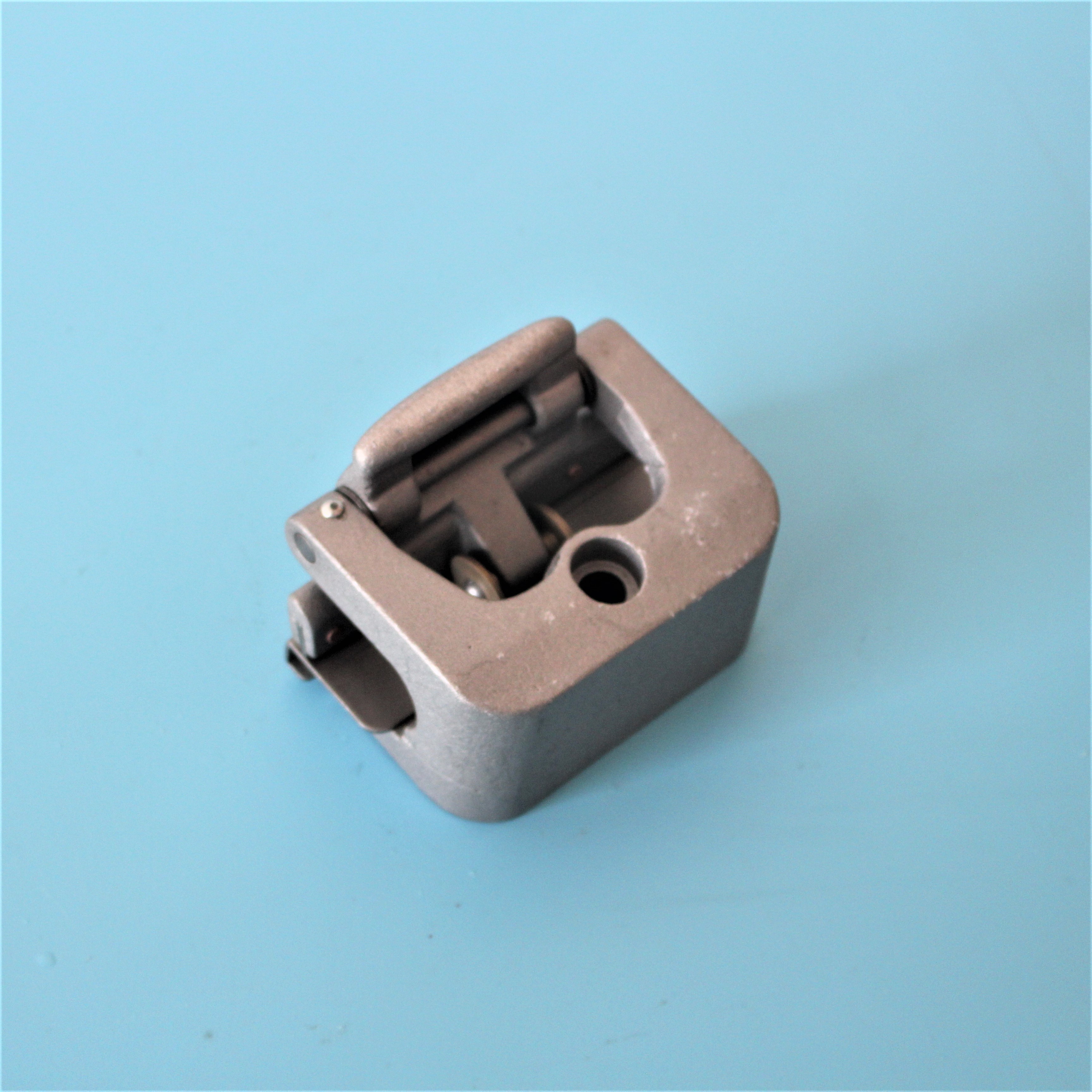 Unitech Stenter Machine Parts Santa Lucia Stenter Clip Pin Protector ...