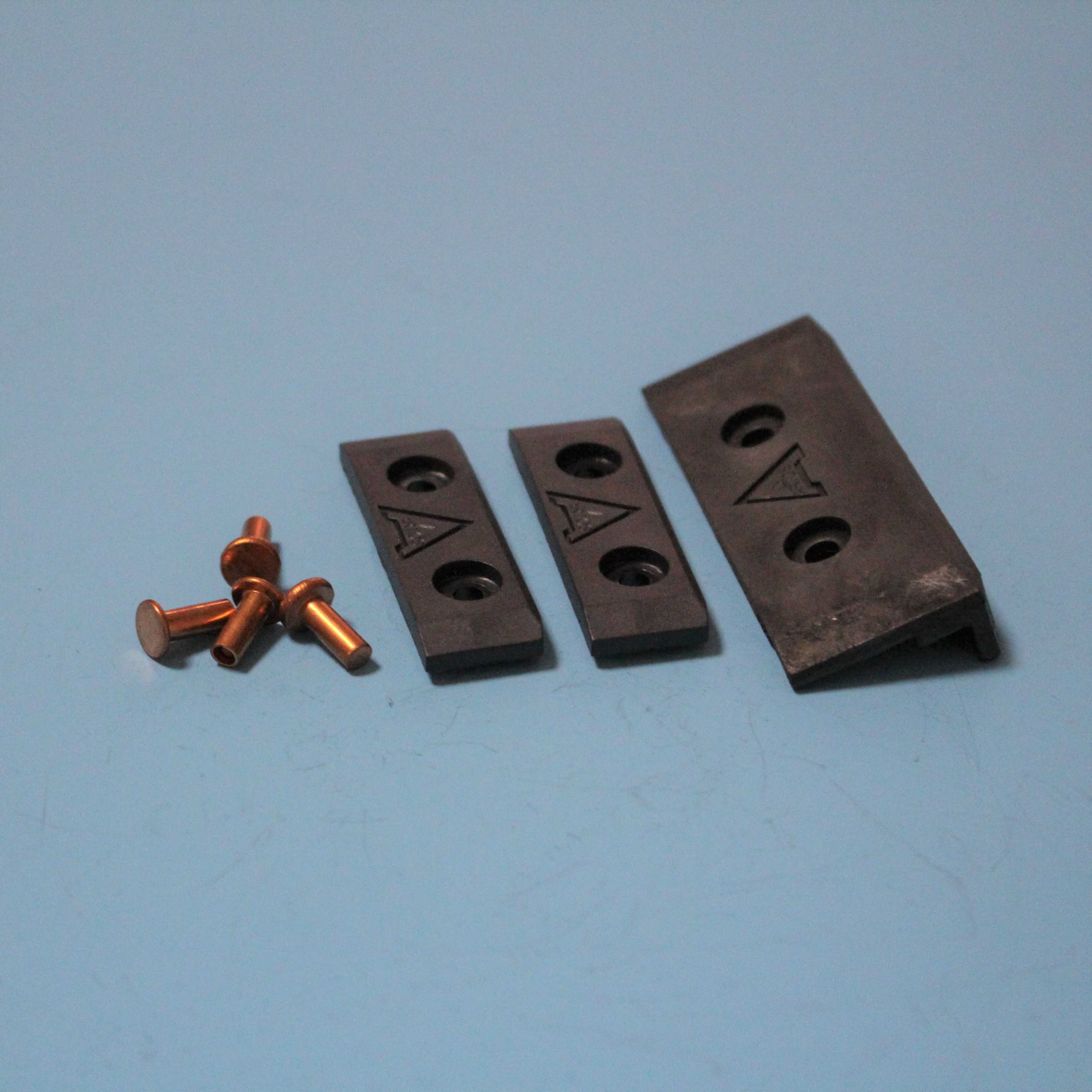 Textile Machinery Components Artos Stenter Sliding Pad Carbon Peek Pad ...